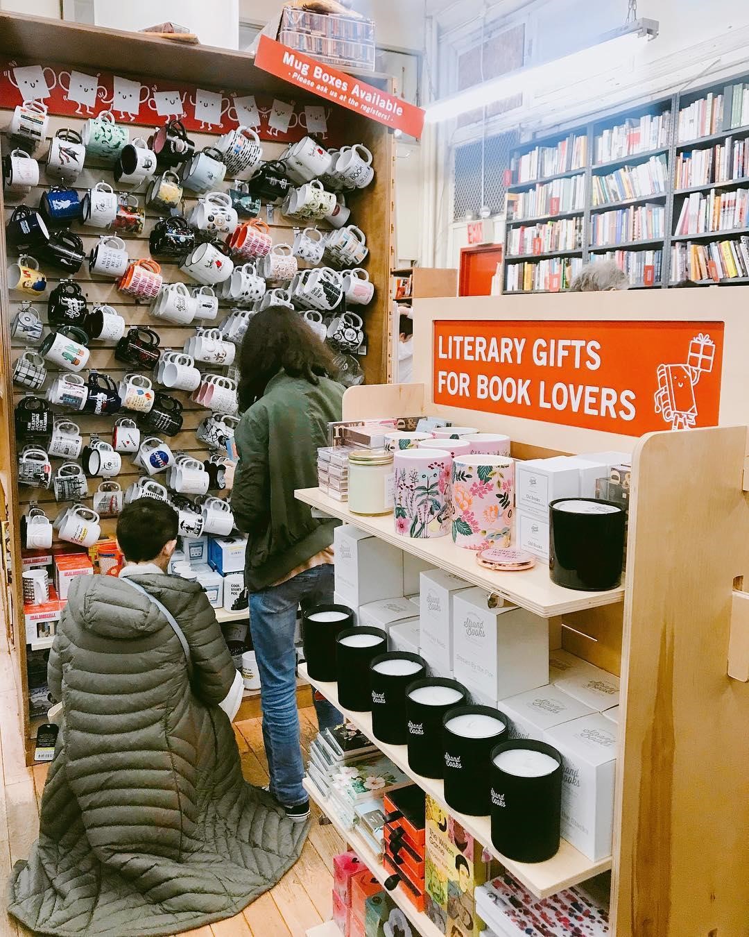 The Death of the Book(store) « History and Future of the Book 2018